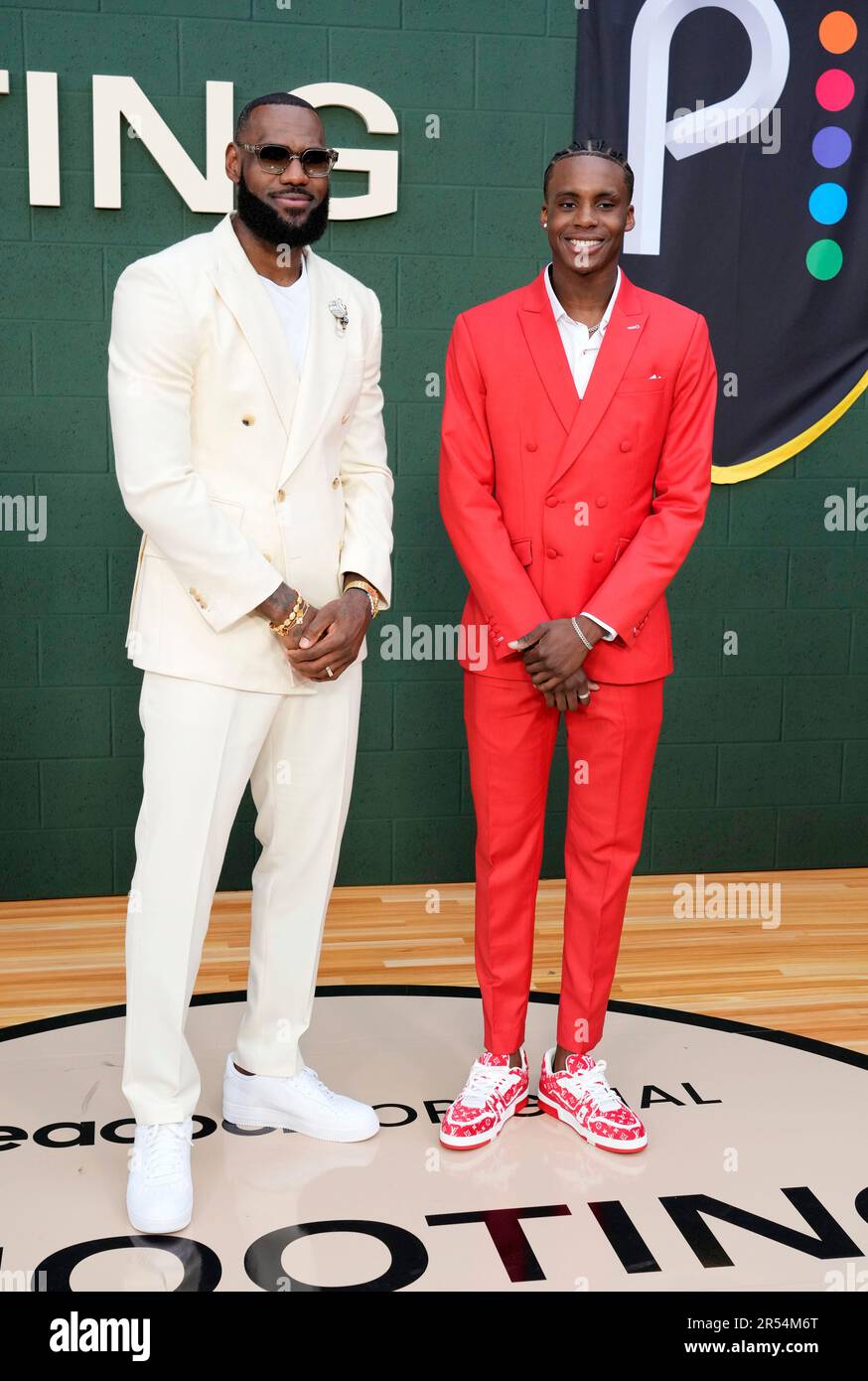 Marquis "Mookie" Cook, right, who portrays NBA basketball great LeBron James in "Shooting Stars ...