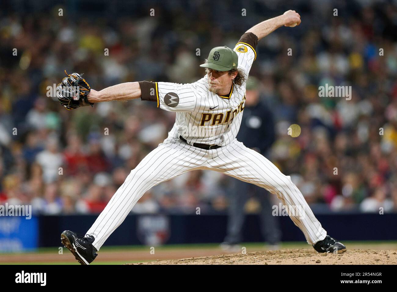 San Diego Padres relief pitcher Tim Hill throws to the plate during a ...