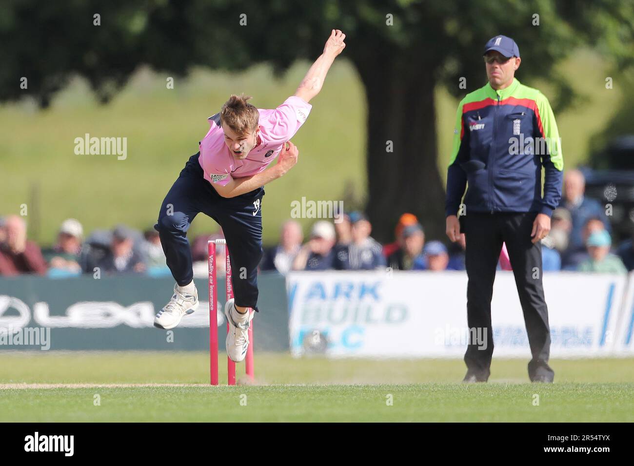 Blake cullen bowling hi-res stock photography and images - Alamy