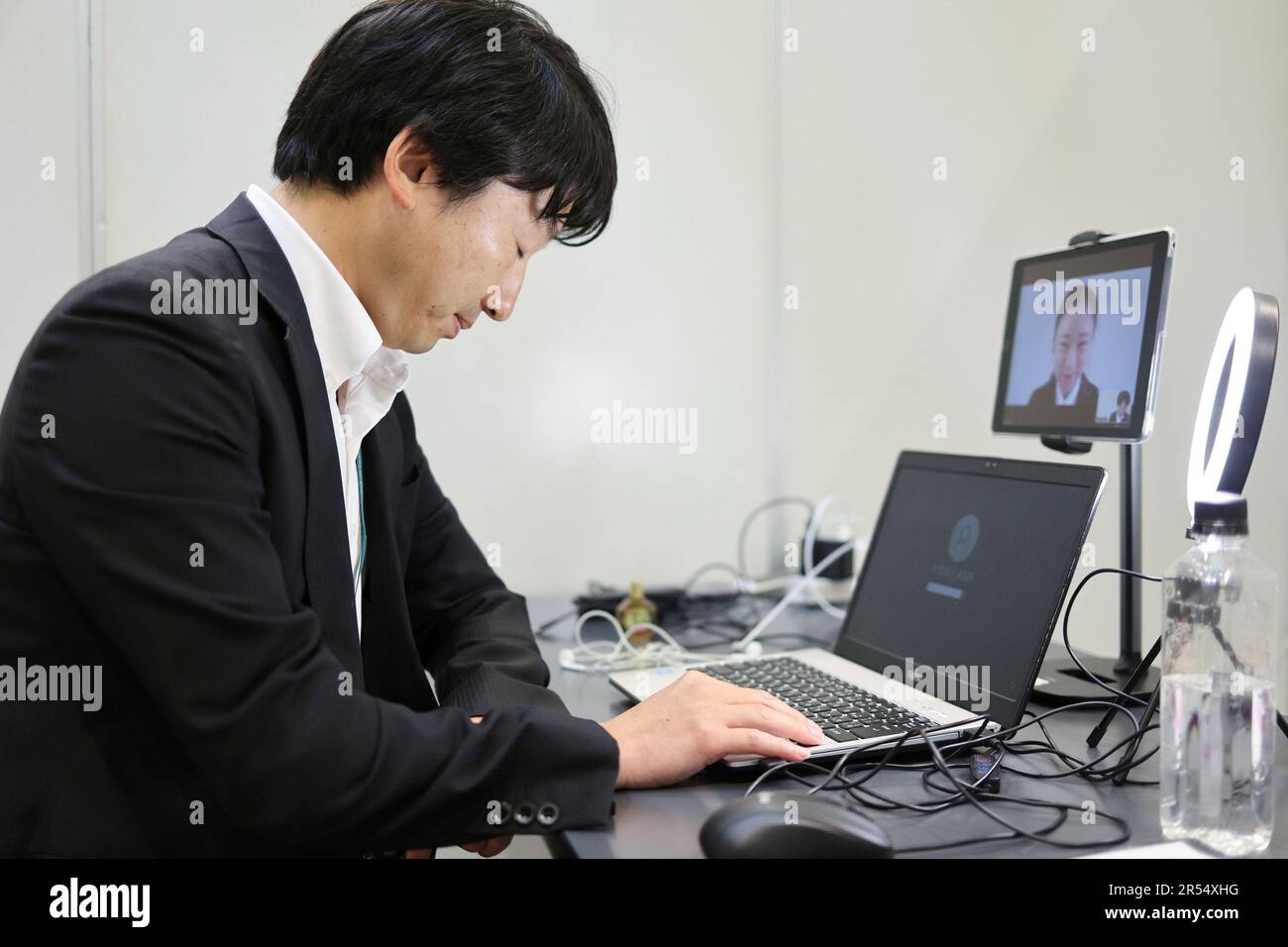 Japanese insurance company starts online interview as employment test ...