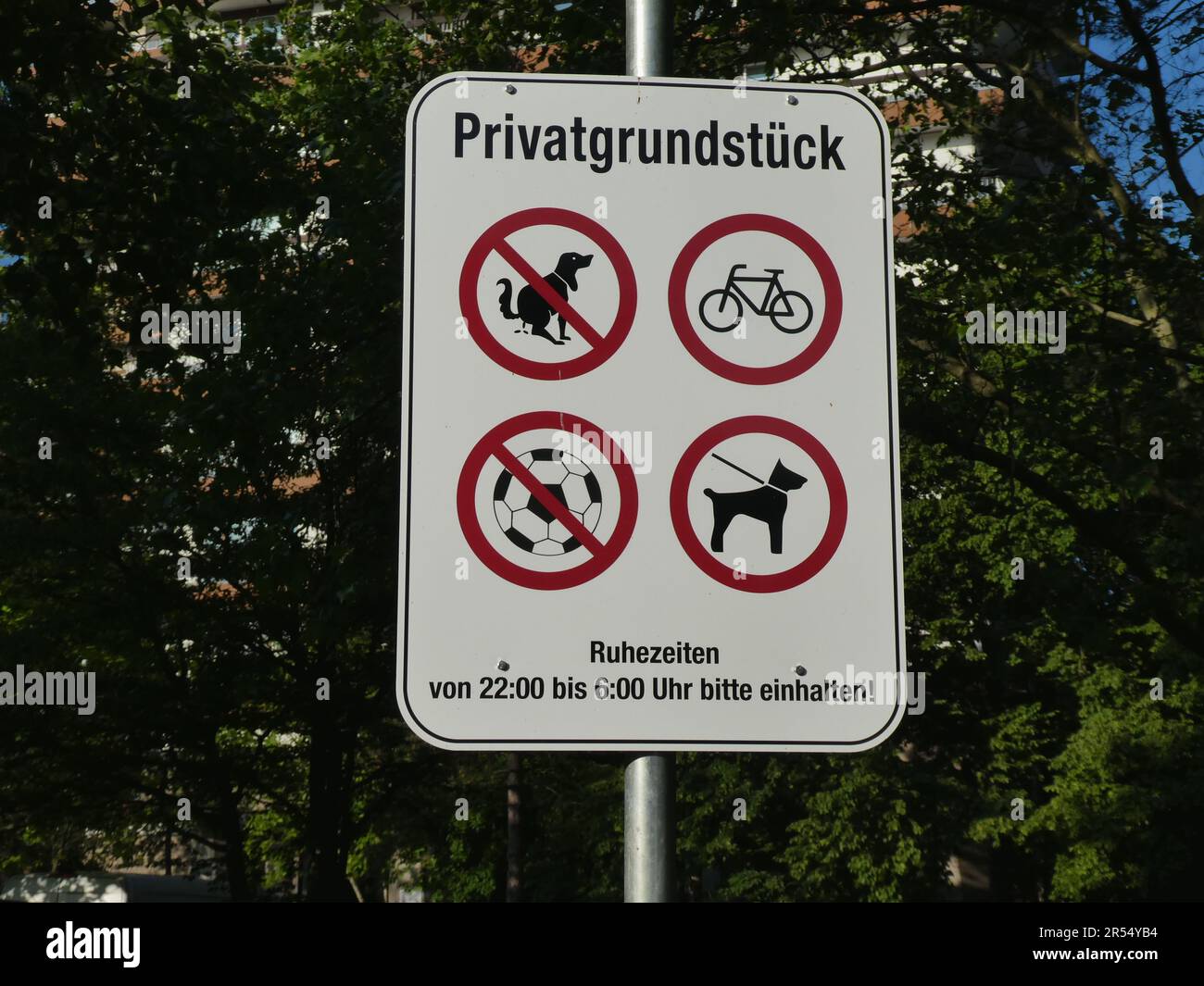 Cologne, Germany. 27th May, 2023. Prohibition sign - PRIVATE PROPERTY ...