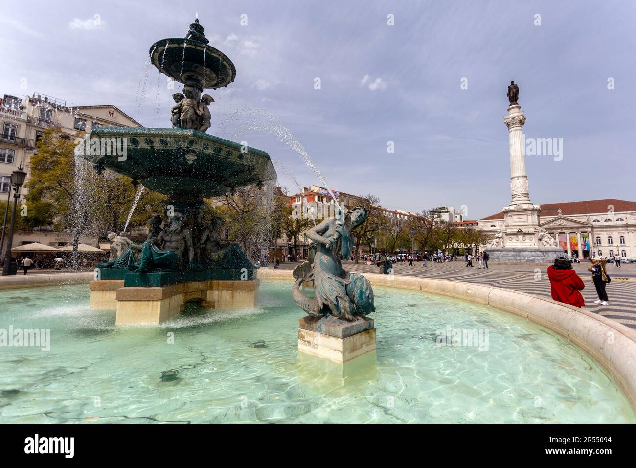 Fonte sul do rossio hi-res stock photography and images - Alamy