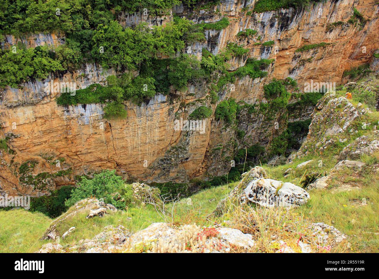 Beautiful gorge in the mountains. Gryz village. Guba region. Azerbaijan ...