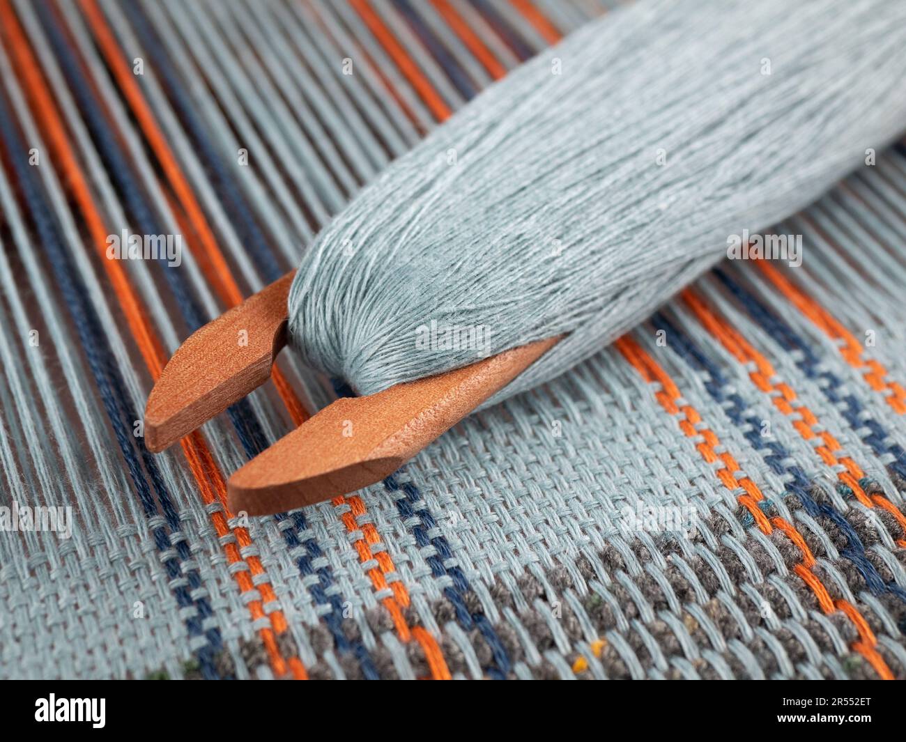 Interweaving of lines hi-res stock photography and images - Alamy