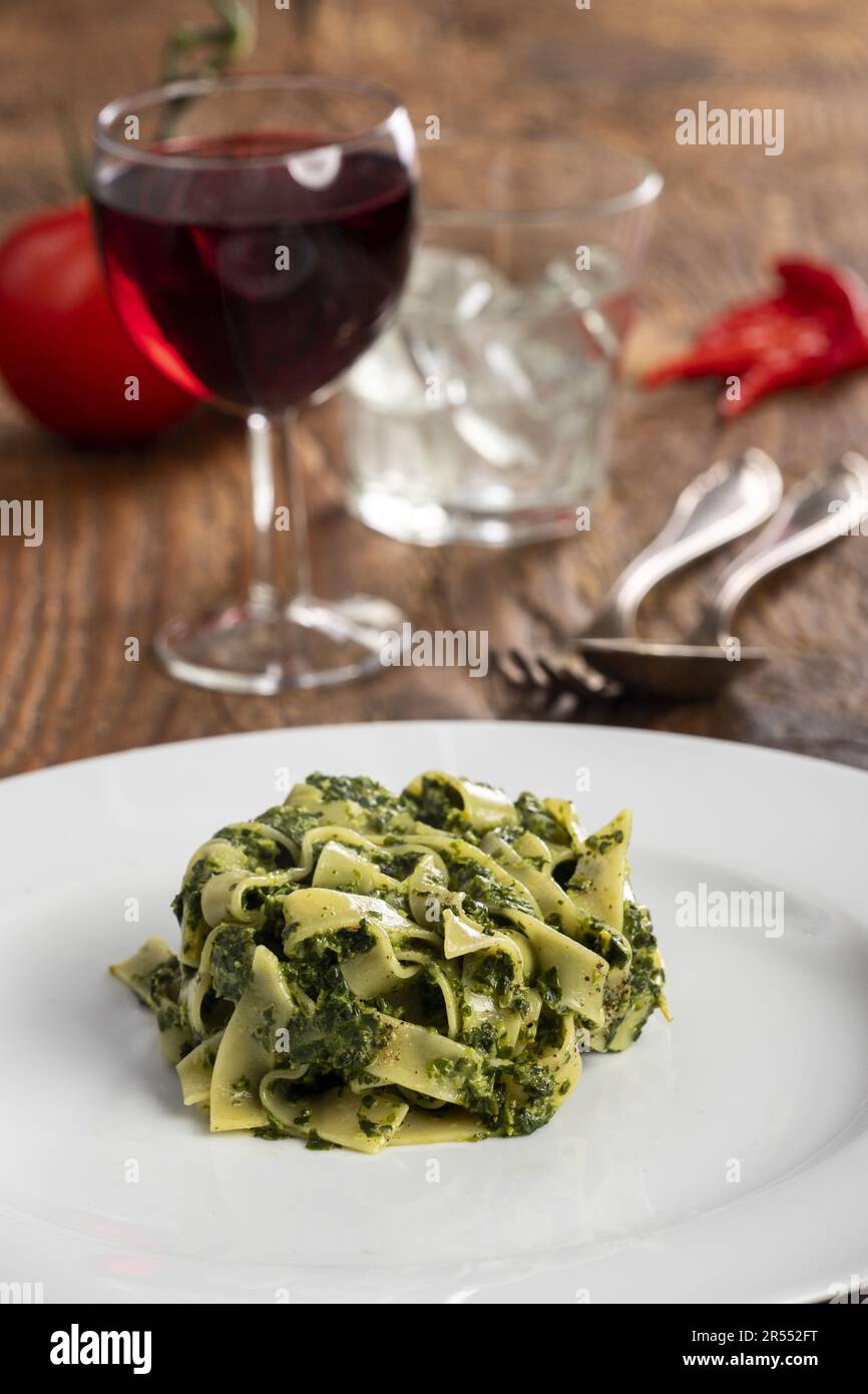 Tagliatelli pasta hi-res stock photography and images - Alamy