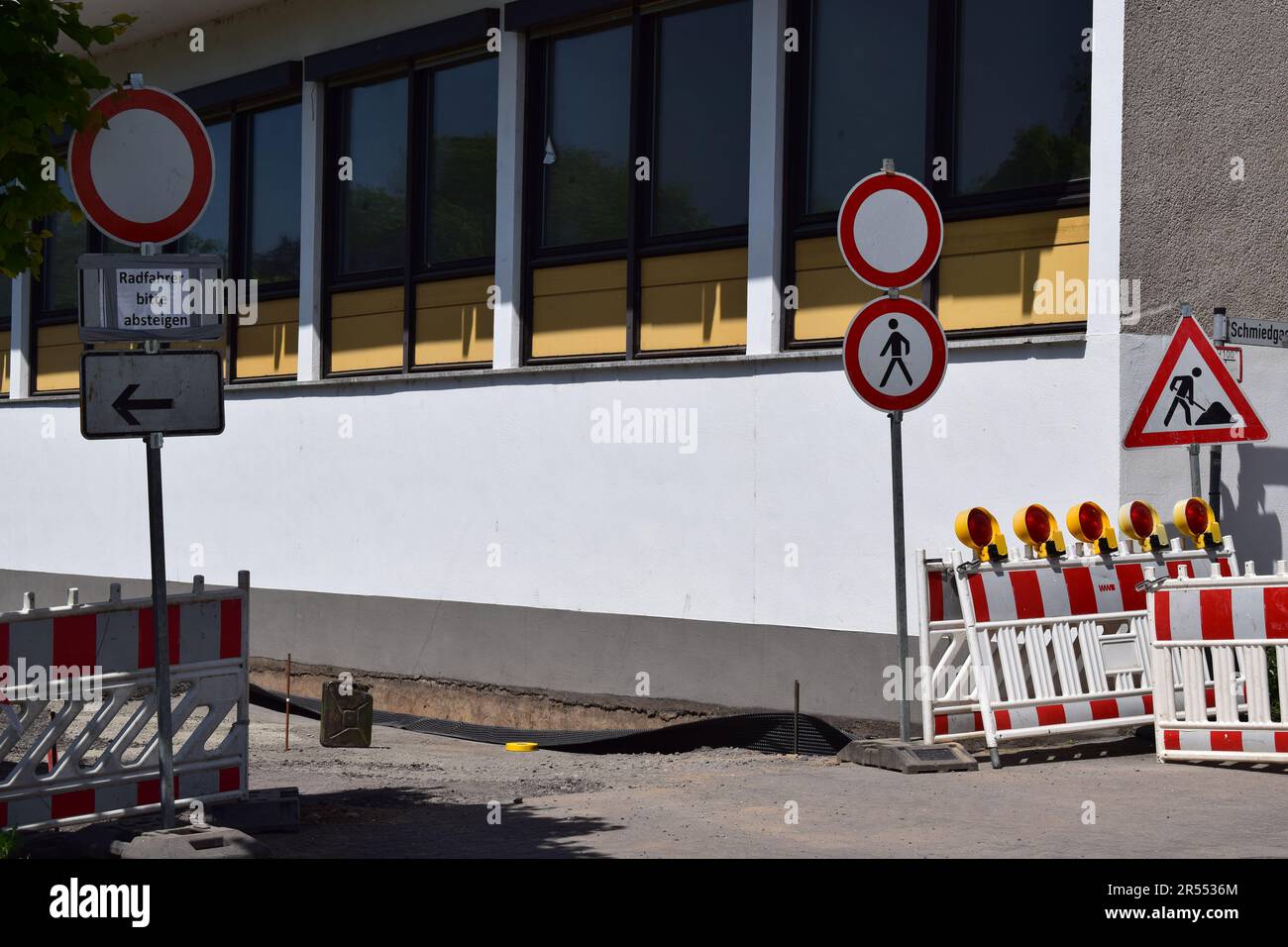 Road Block in Town Stock Photo - Alamy