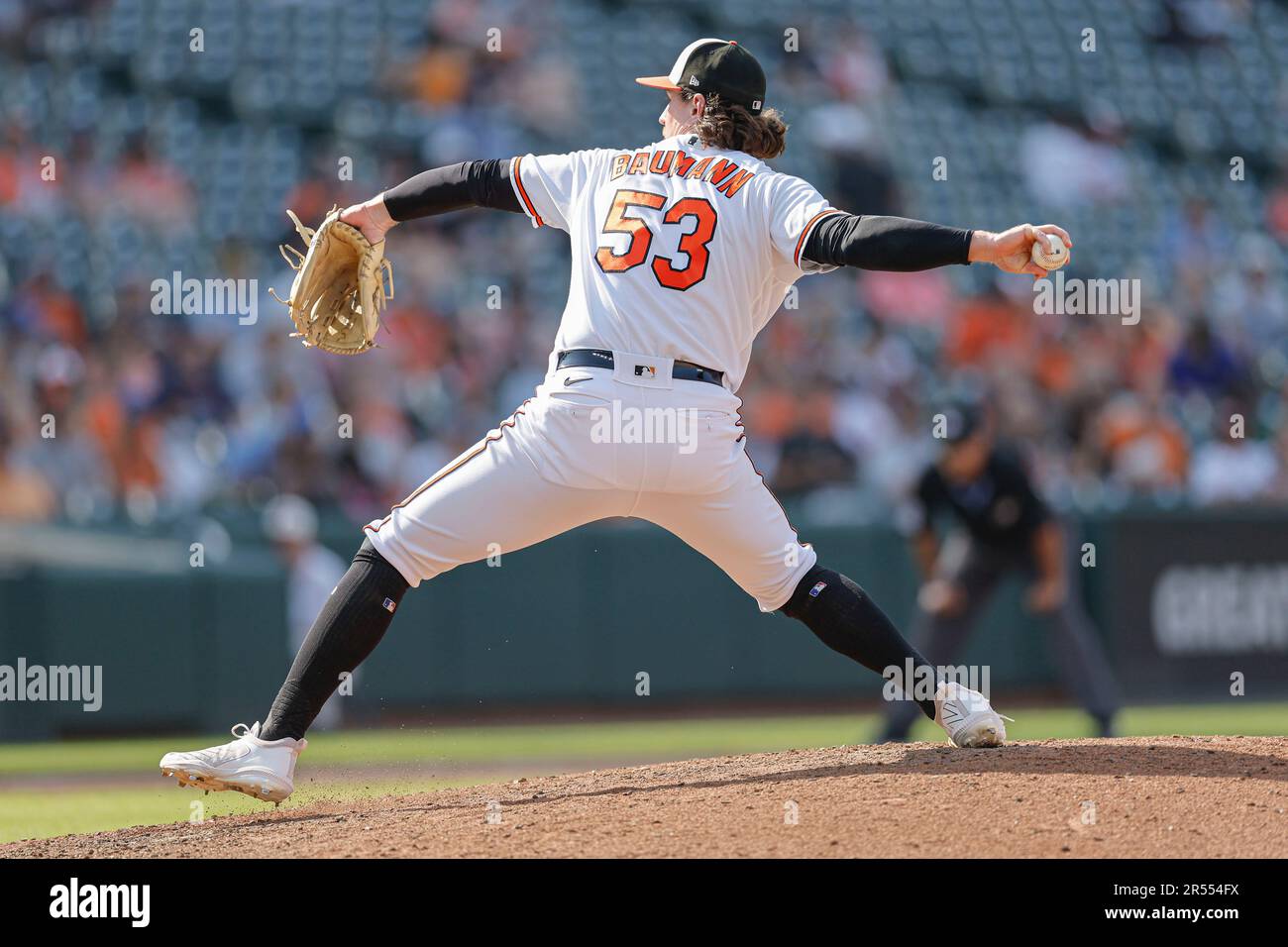 Baltimore, MD, USA; Baltimore Orioles relief pitcher Mike Baumann (53 ...
