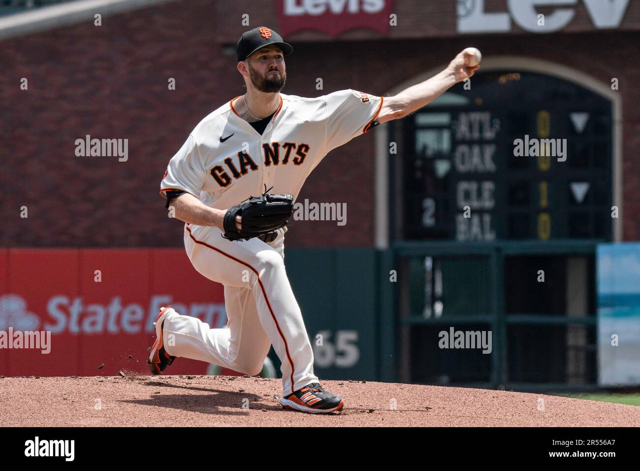 San Francisco Giants starting pitcher Alex Wood (57) throws during a ...