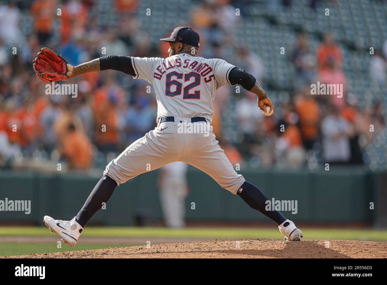 Baltimore, MD, USA; Cleveland Guardians relief pitcher Enyel De Los ...
