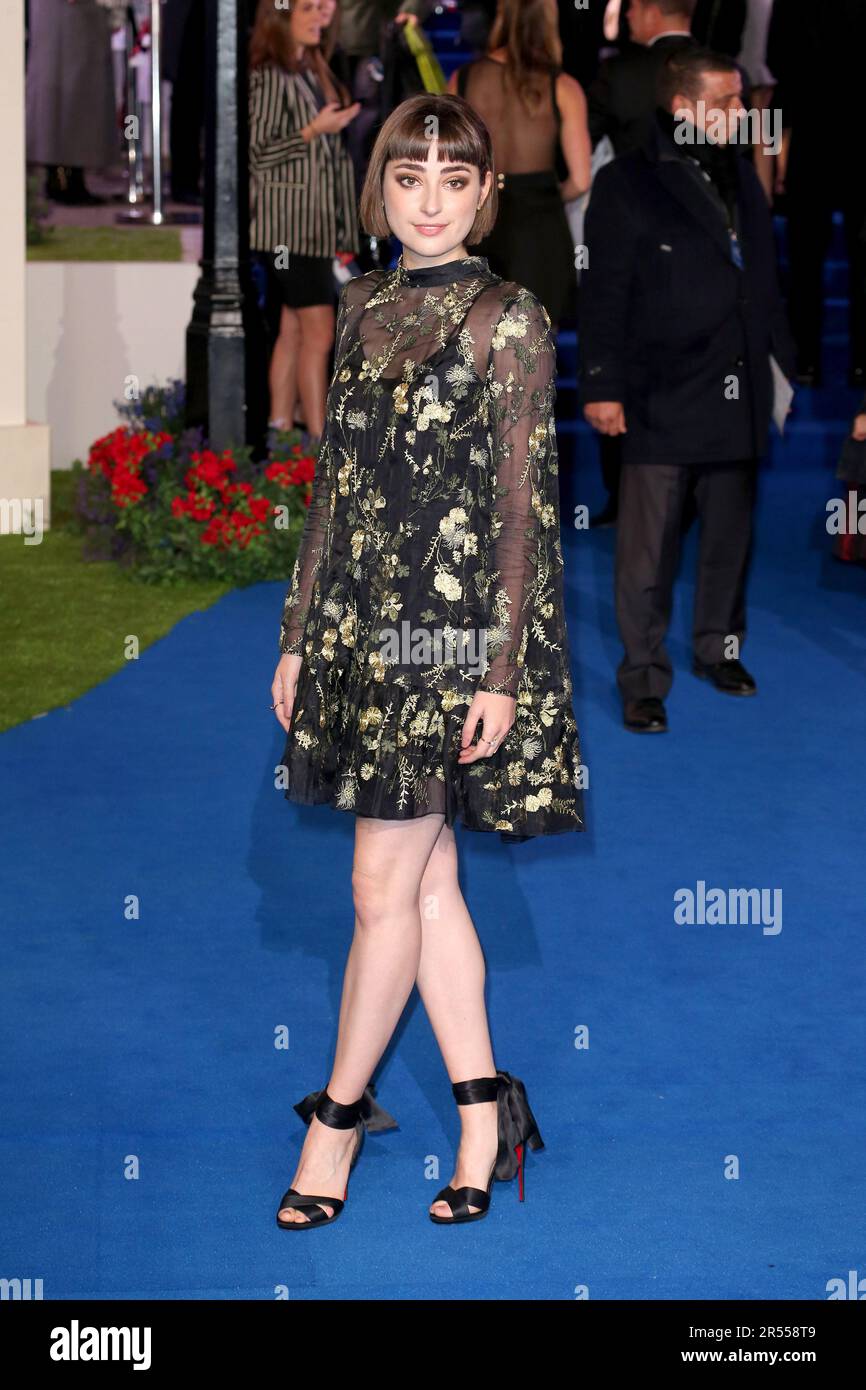 Ellise Chappell attends the European Premiere of "Mary Poppins Returns ...