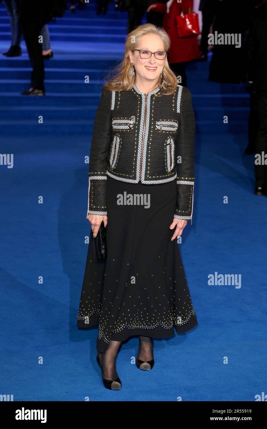 Meryl Streep attends the European Premiere of "Mary Poppins Returns" at ...