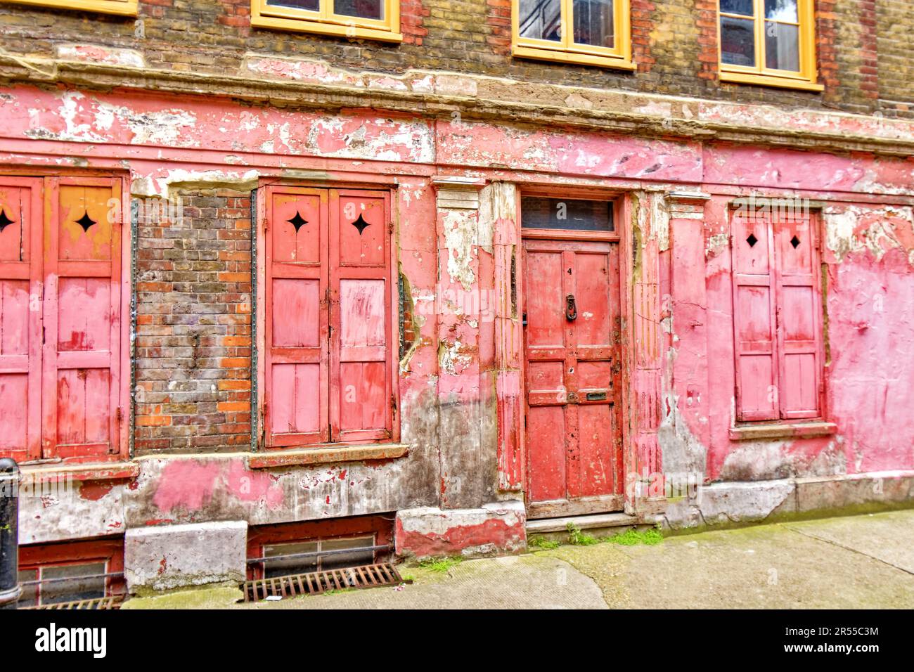 London Brick Lane Tower Hamlets shops cafes restaurants original old ...