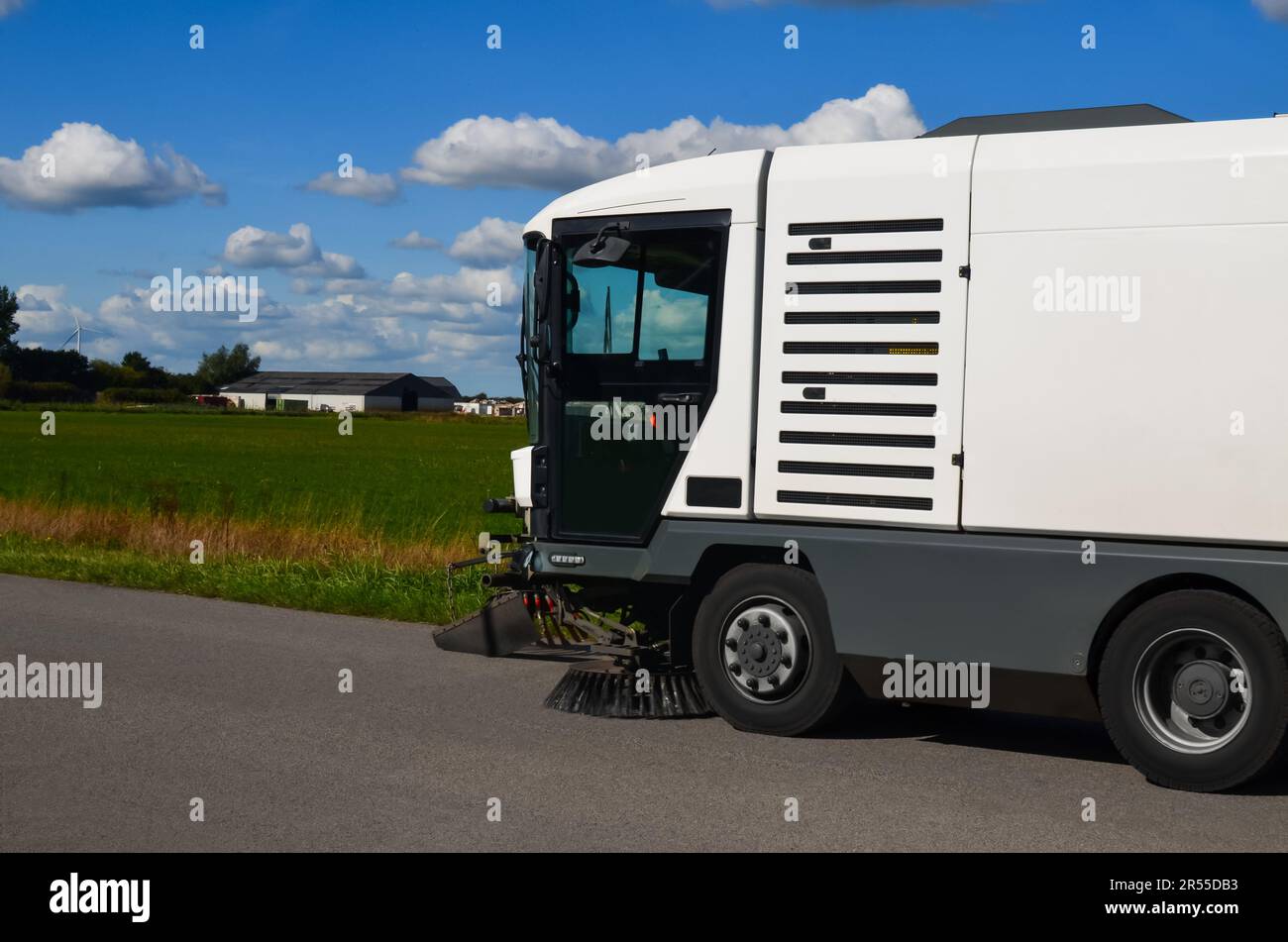 Asphalt washer hi-res stock photography and images - Alamy