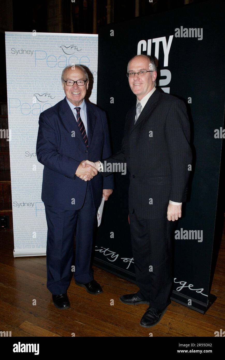 Hans Blix with Tony Pooley, Deputy Lord Mayor of Sydney. Hans Blix, the ...