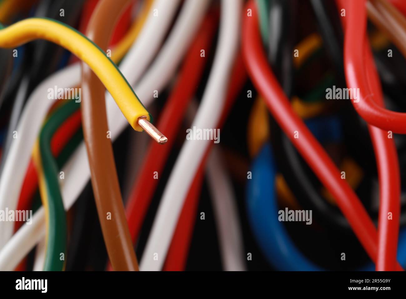 Multicolor copper wire hi-res stock photography and images - Alamy