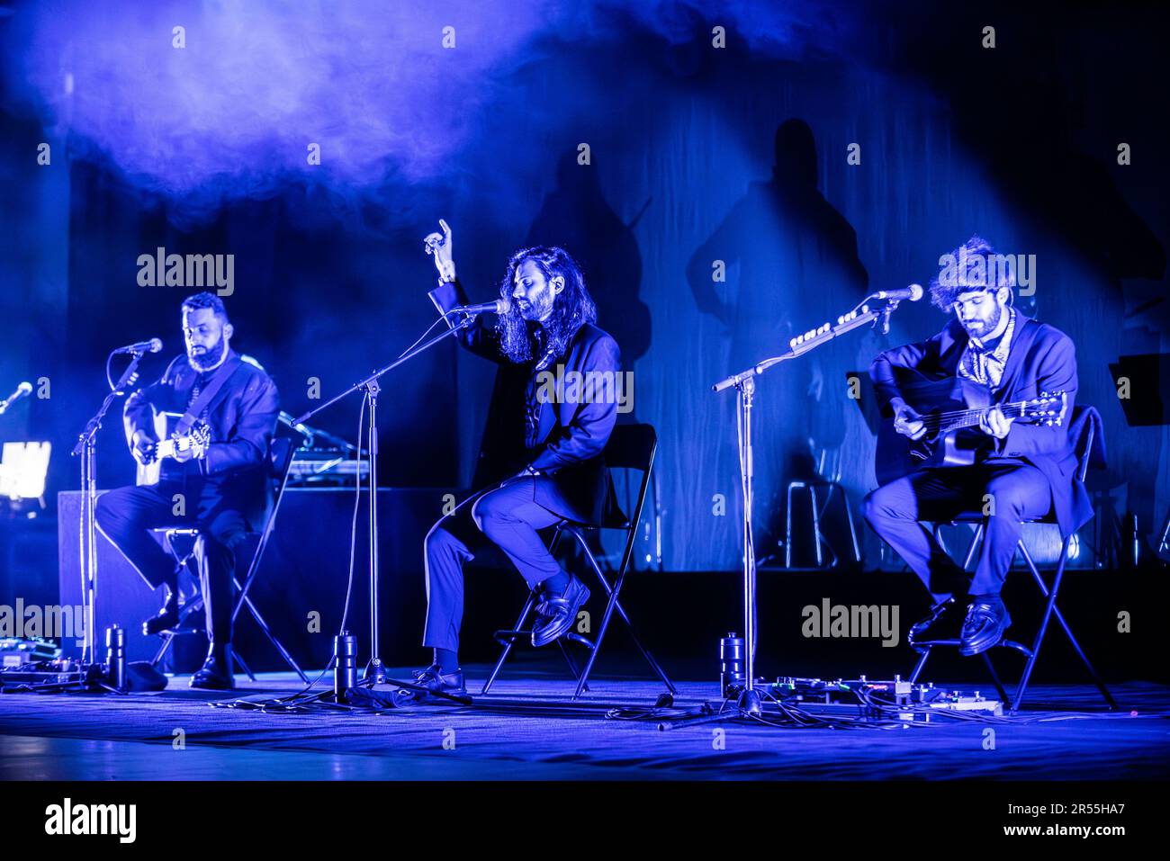 Fast Animals and Slow Kids Stock Photo - Alamy