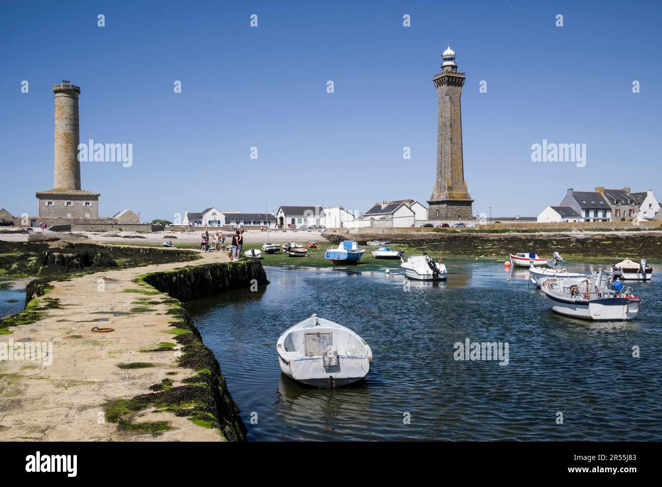 Penmarc'h (Brittany, north-western France): the former lighthouse (left ...