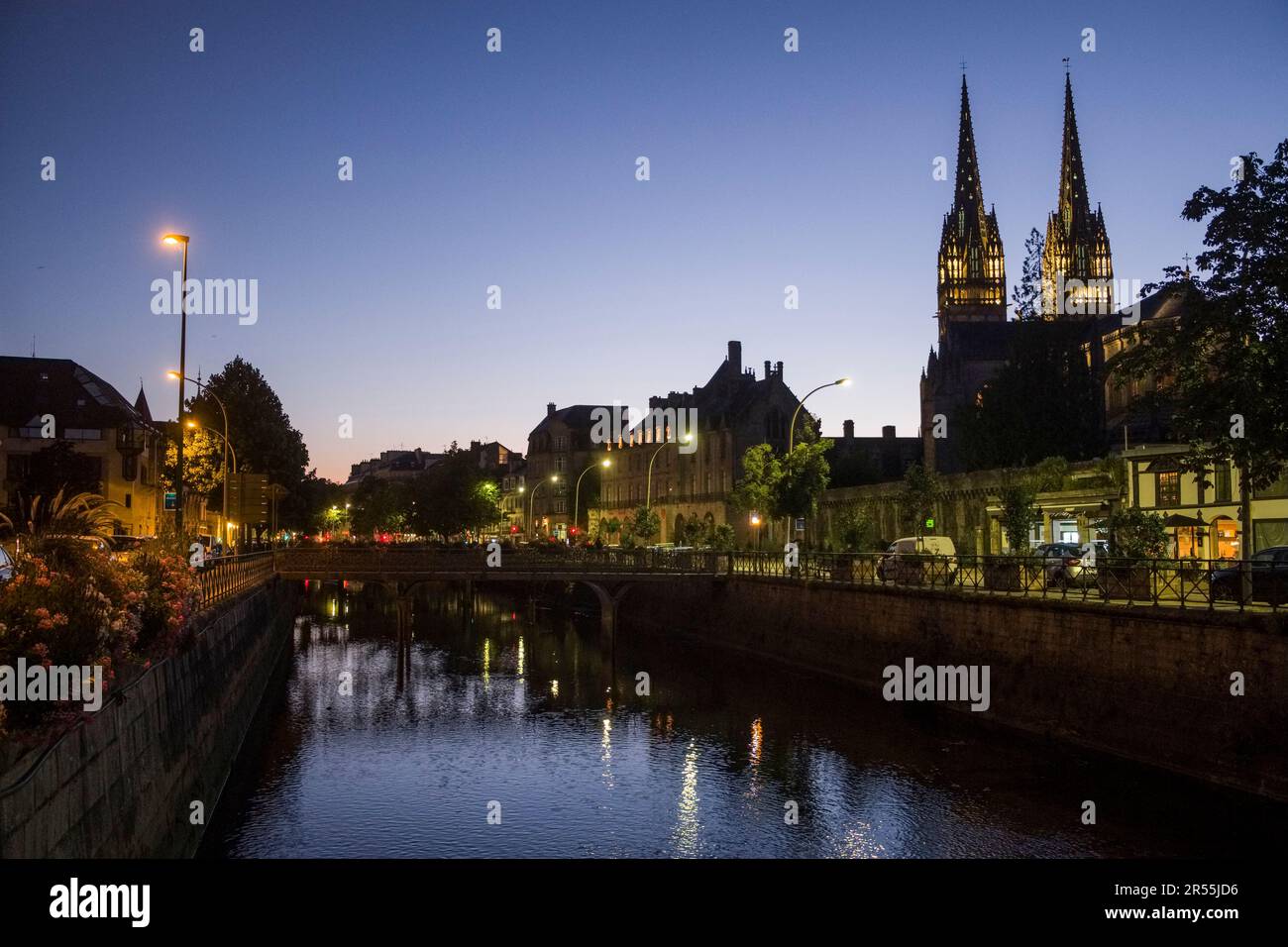 Quimper (Brittany, north-western France): the Odet River and Quimper ...