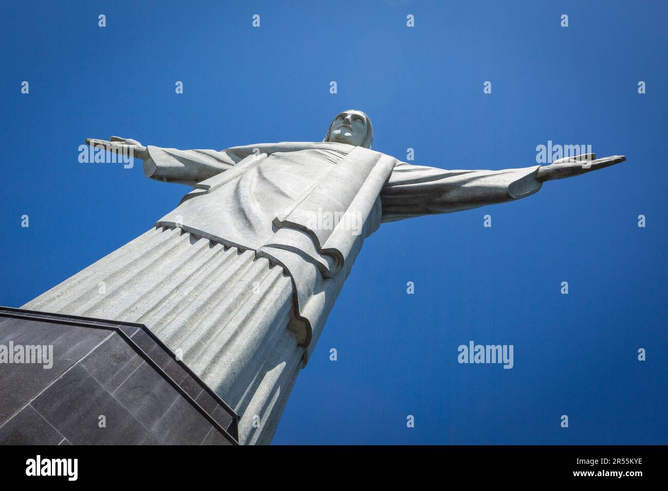 Brazil, Rio de Janeiro: Christ The Redeemer statue atop the Peak of ...