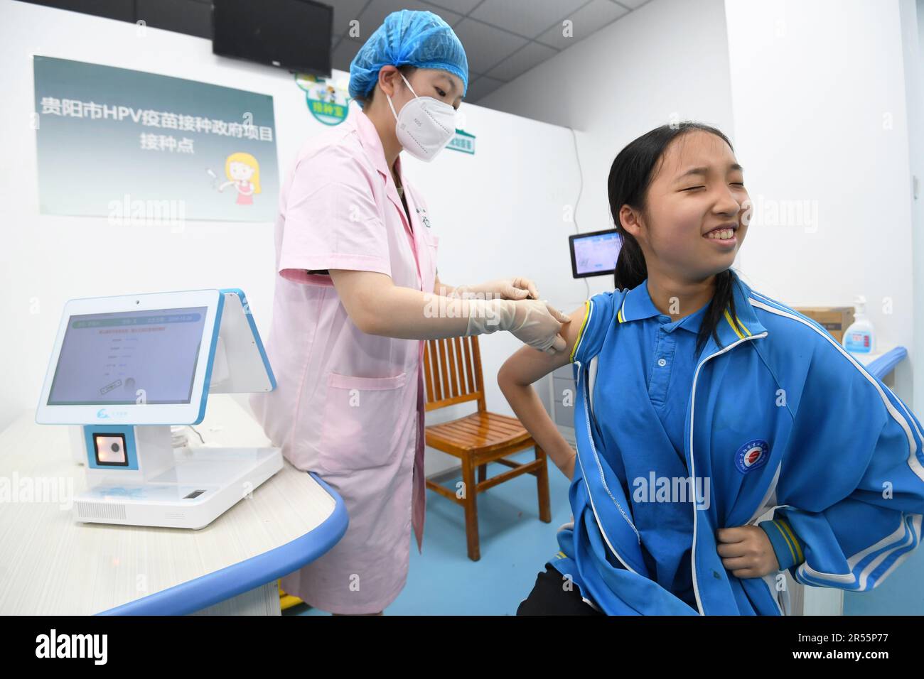 China guizhou guiyang first hi-res stock photography and images - Alamy