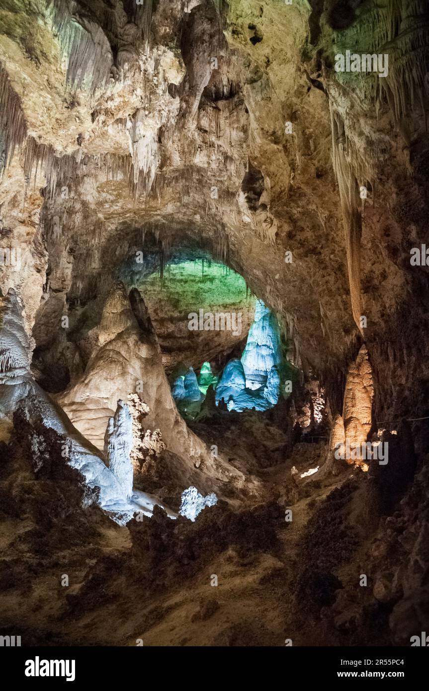 The Caves at Carlsbad Caverns National Park in New Mexico Stock Photo ...