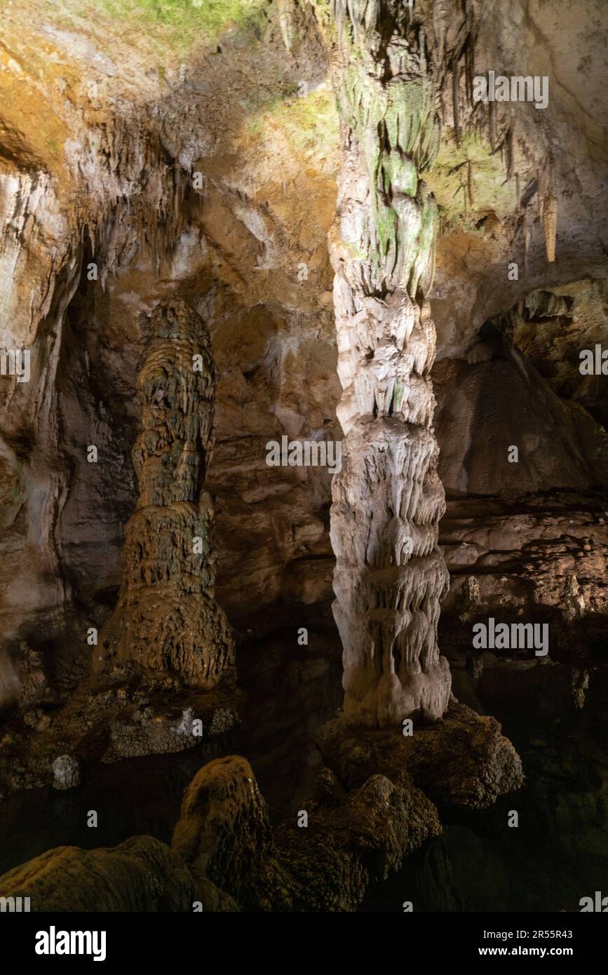The Caves at Carlsbad Caverns National Park in New Mexico Stock Photo ...
