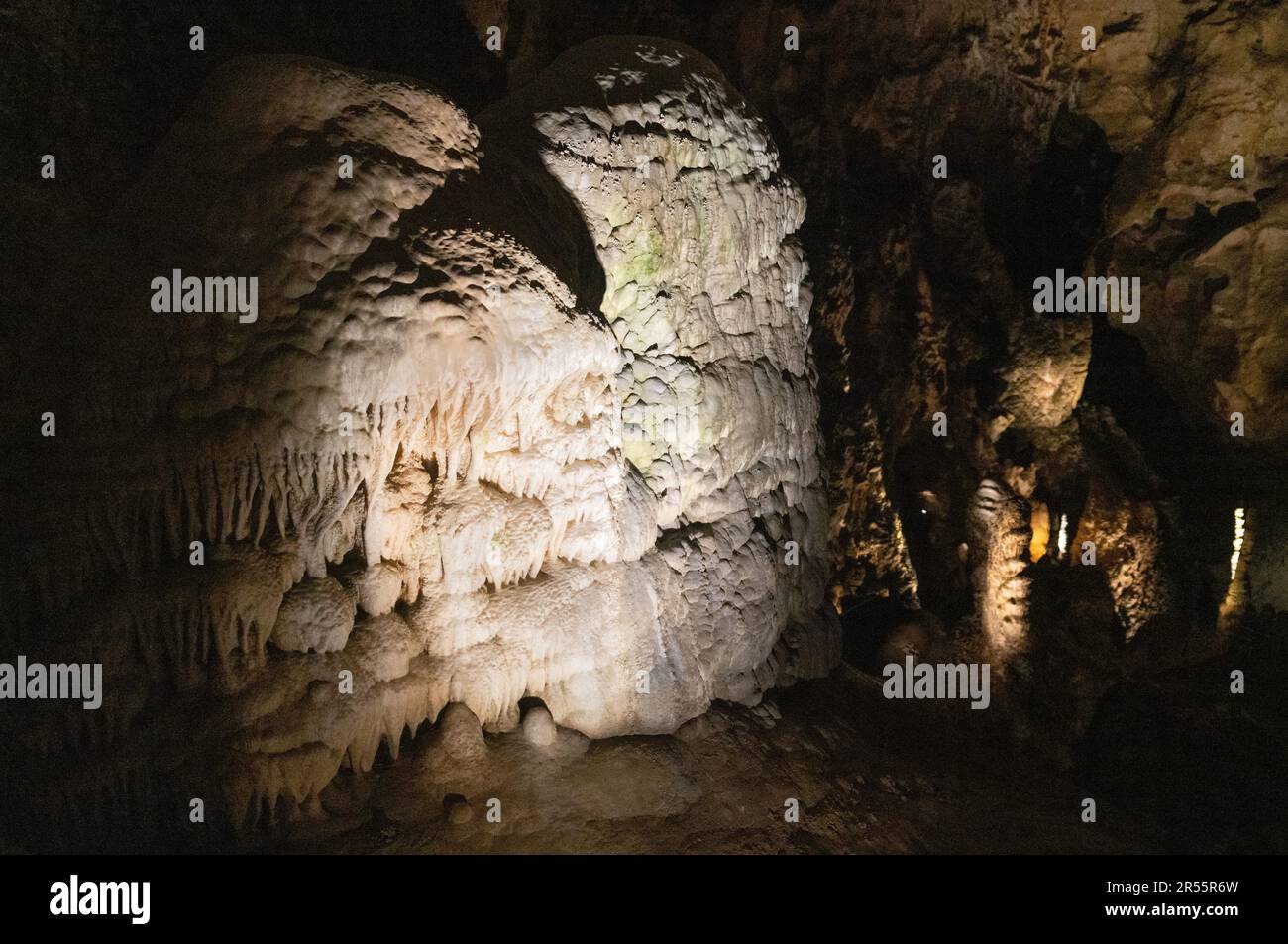 The Caves at Carlsbad Caverns National Park in New Mexico Stock Photo ...