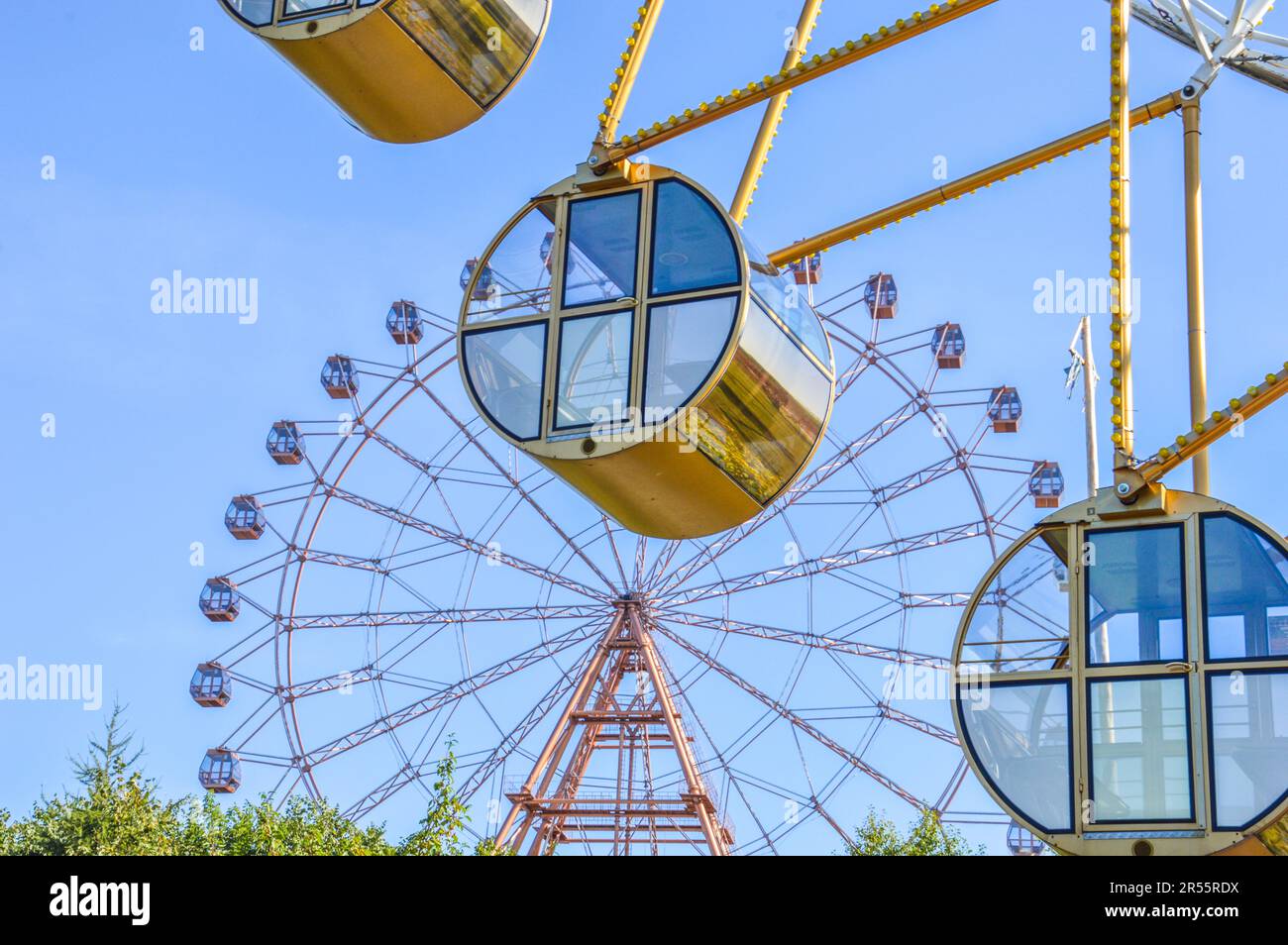Ferris wheels in Novosibirsk, Russia Stock Photo - Alamy