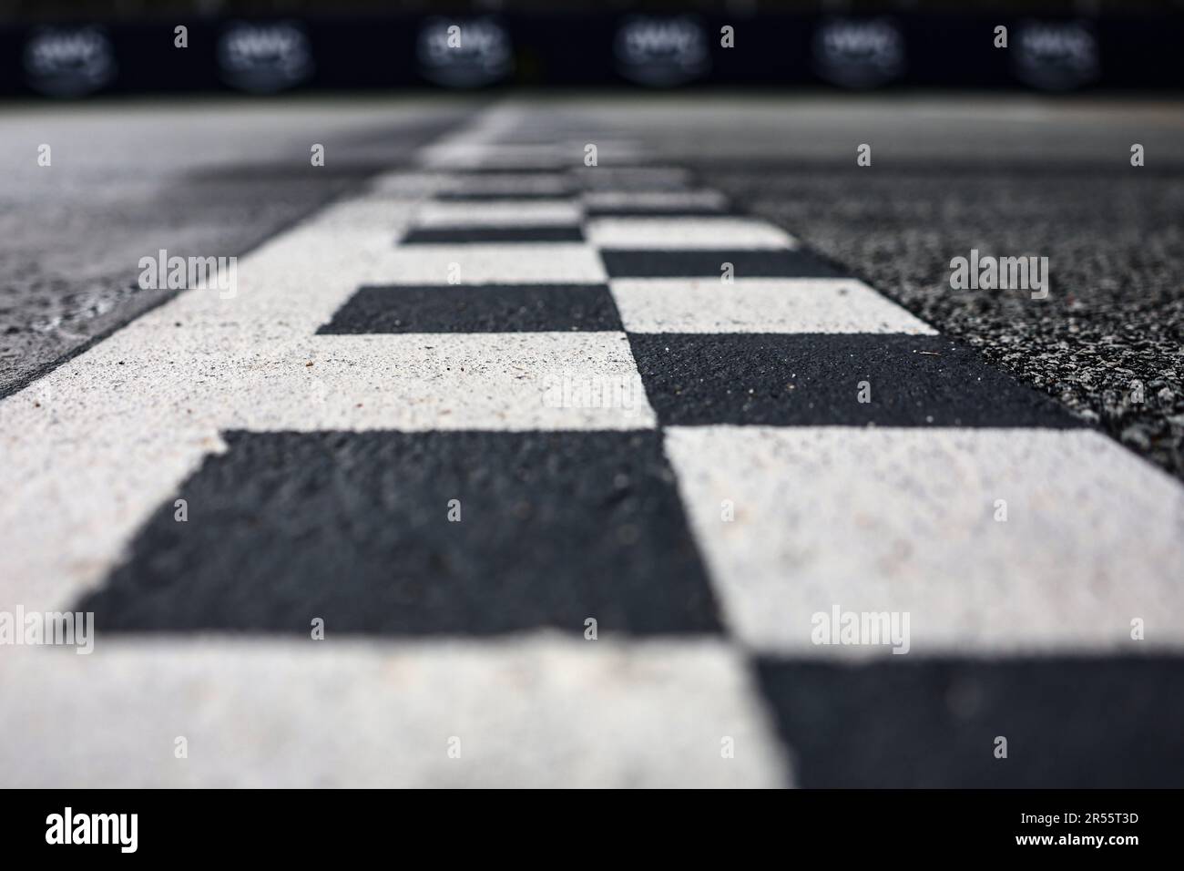 Circuit atmosphere finish line hi-res stock photography and images - Alamy