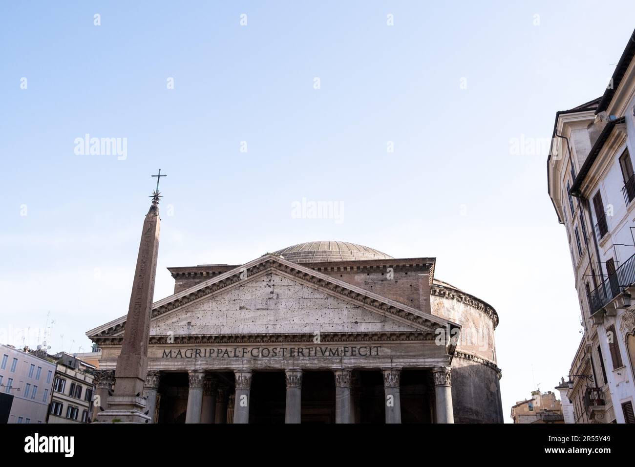 Monumento del pantheon hi-res stock photography and images - Alamy