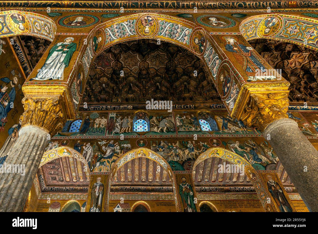 Interior of the famous Capella Palatina Chapel inside the Palazzo dei ...