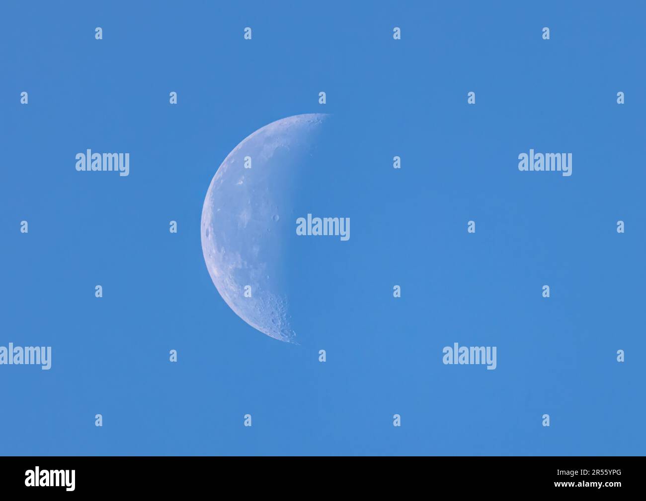 Half blue sky with white clouds hi-res stock photography and images - Alamy