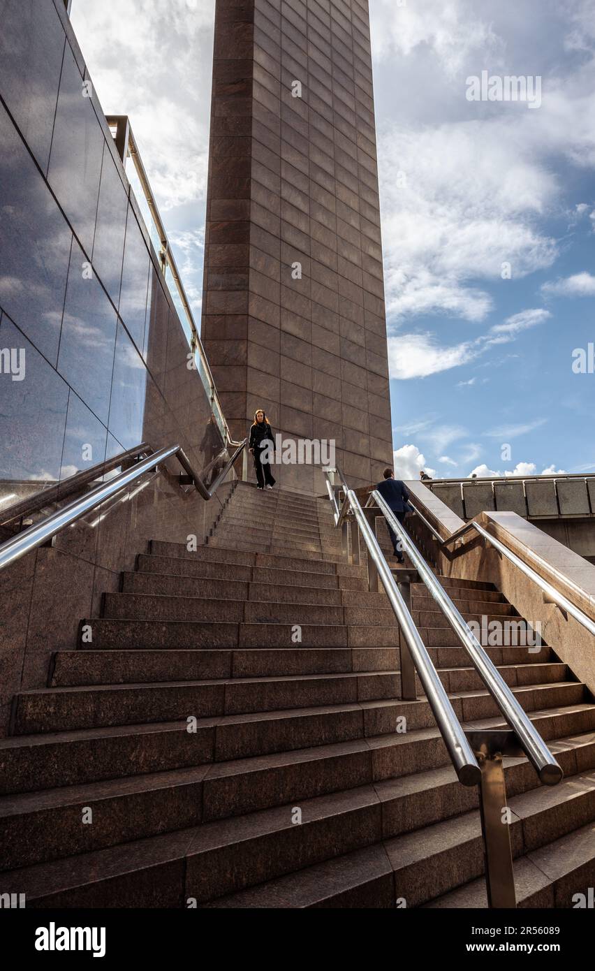 London, UK: The Queen's Walk between the River Thames and the office ...