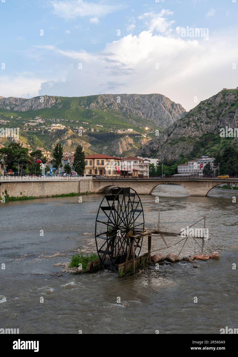 Yesil irmak river hi-res stock photography and images - Alamy