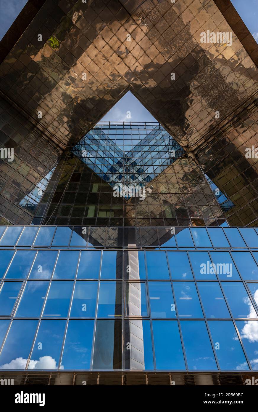 London, UK: Looking up from outside the entrance to the office building ...