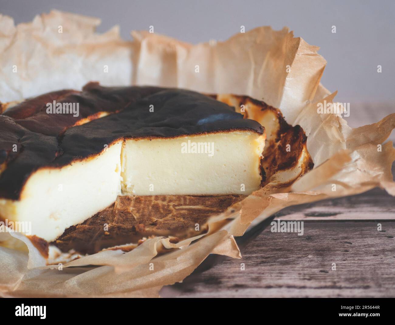Burnt overcooked cake hi-res stock photography and images - Alamy
