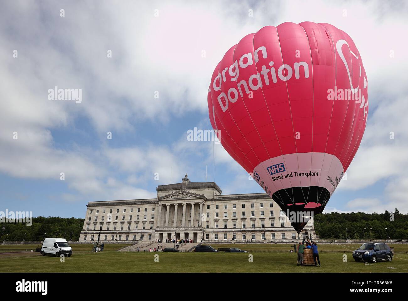 A hot air balloon preparing to take-off outside the Parliament ...