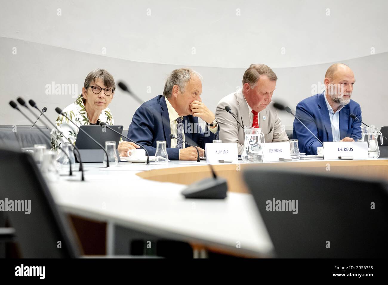 Azc circle hi-res stock photography and images - Alamy