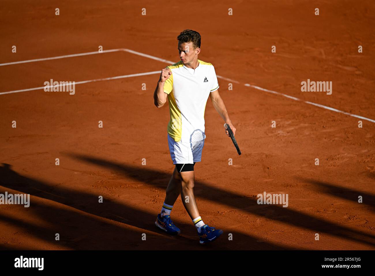 Luca van assche paris hi-res stock photography and images - Alamy