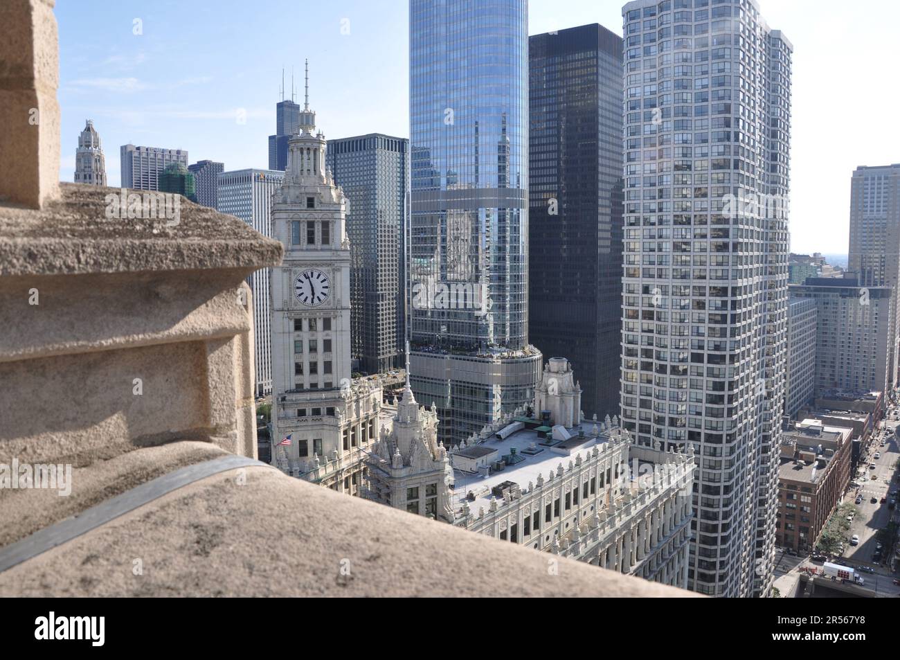 2016-06-27 - Chicago, IL - Looking towards the Wrigley building clock ...