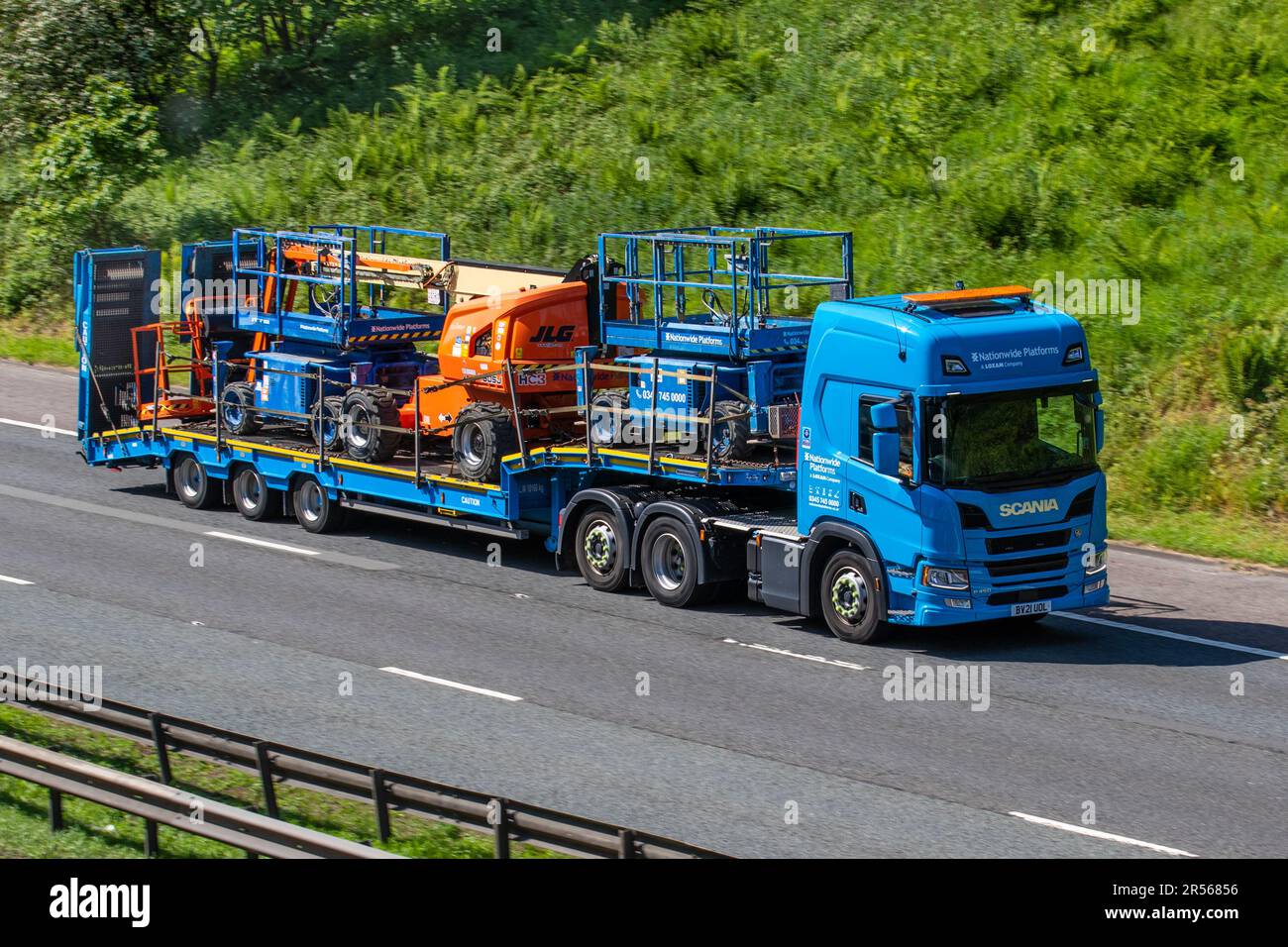 Hgv fleet of vehicles aerial hi-res stock photography and images - Alamy
