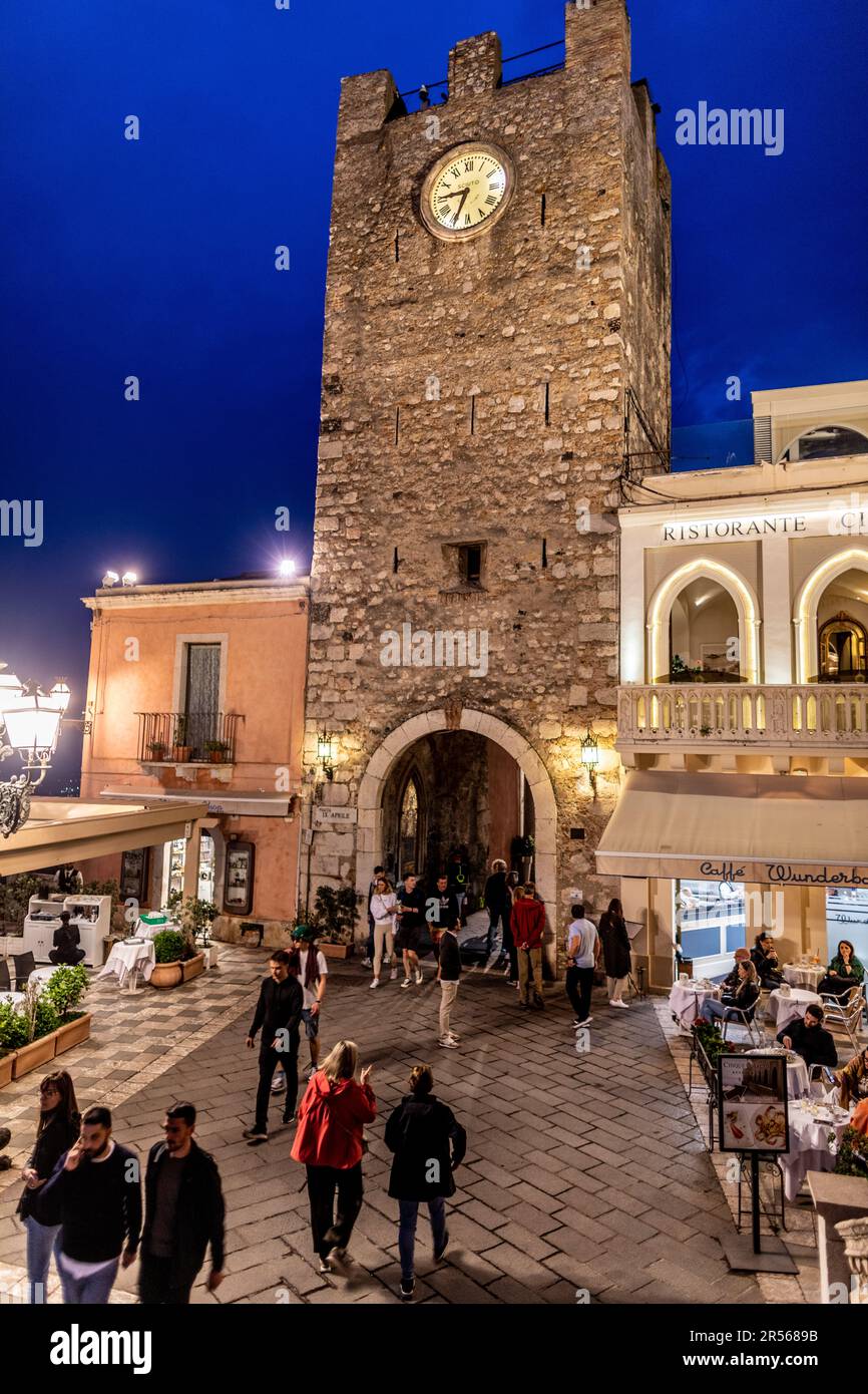 Colours of taormina hi-res stock photography and images - Alamy
