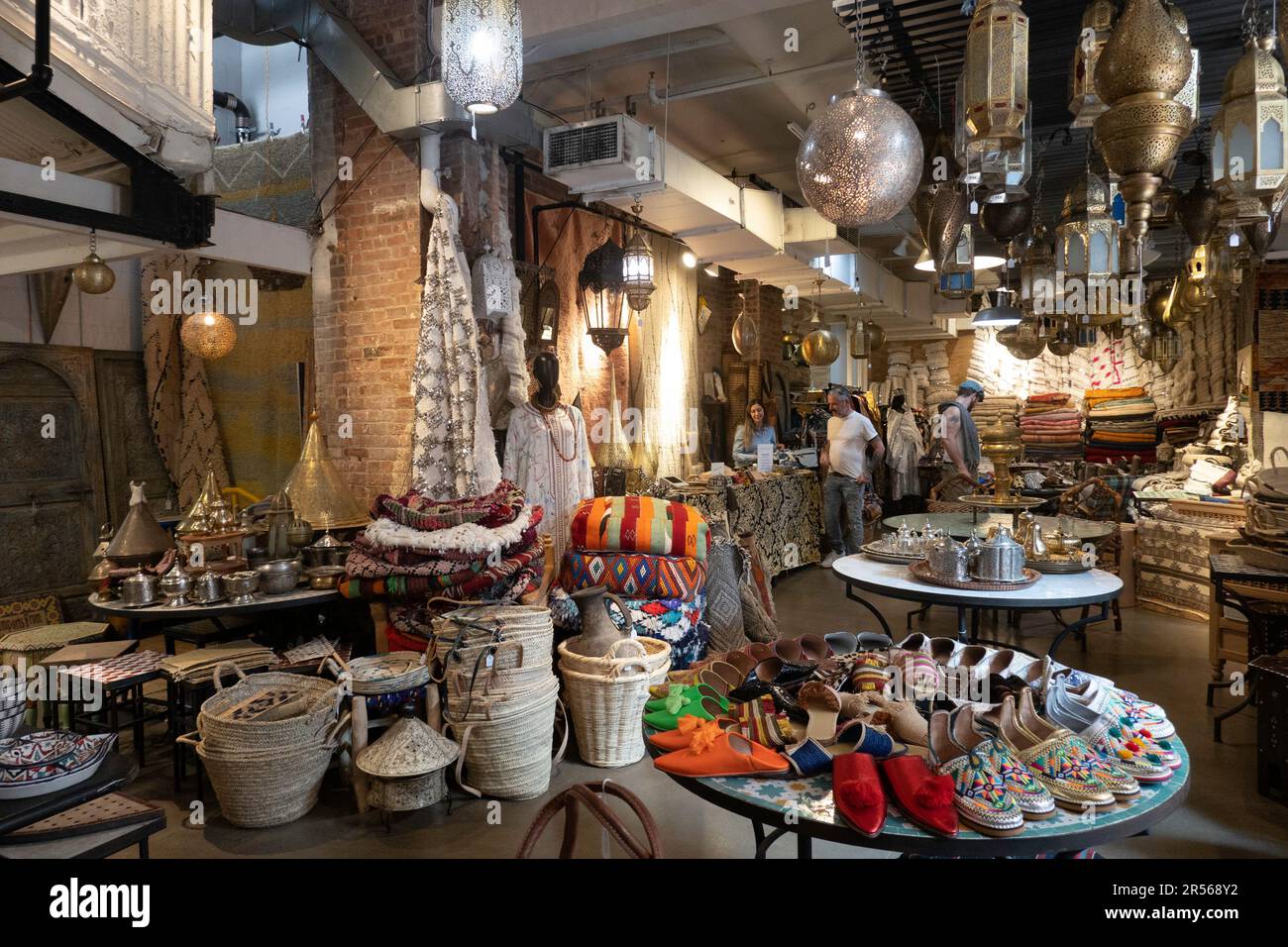 Chelsea Market is a popular Food Hall and Shopping Mall in the Chelsea ...