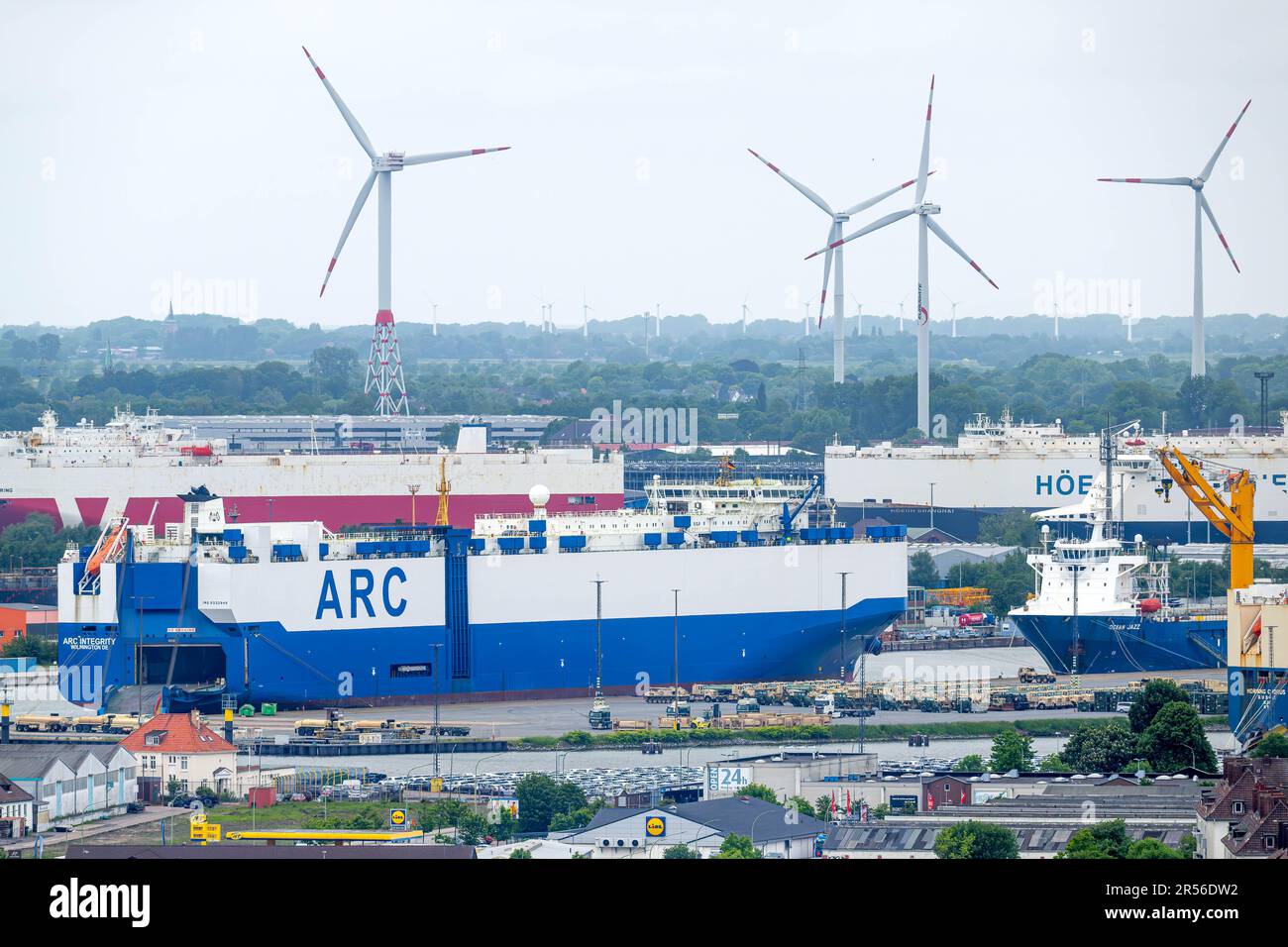 Bremen, Germany. 01st June, 2023. Ships are moored in the port of the ...