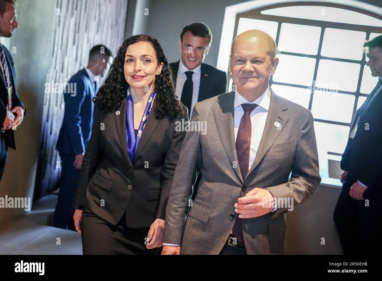 01 June 2023, Moldova, Bulboaca: Vjosa Osmani-Sadriu (l-r), President of the Republic of Kosovo ...