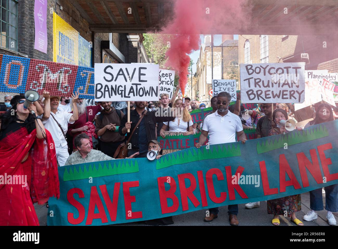 Gentrification of brick lane hi-res stock photography and images - Alamy