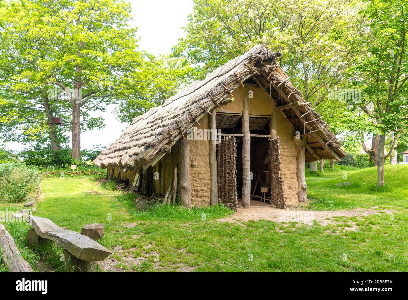 Replica neolithic longhouse archaeology museums la hougue bie mu hi-res ...