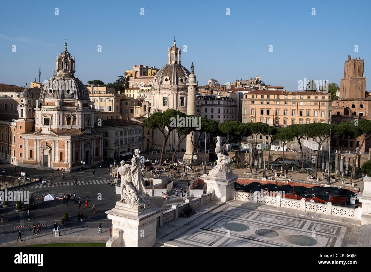 Italy, Roma, 2022-04-15. Tourism through the city of Rome, the Italian ...