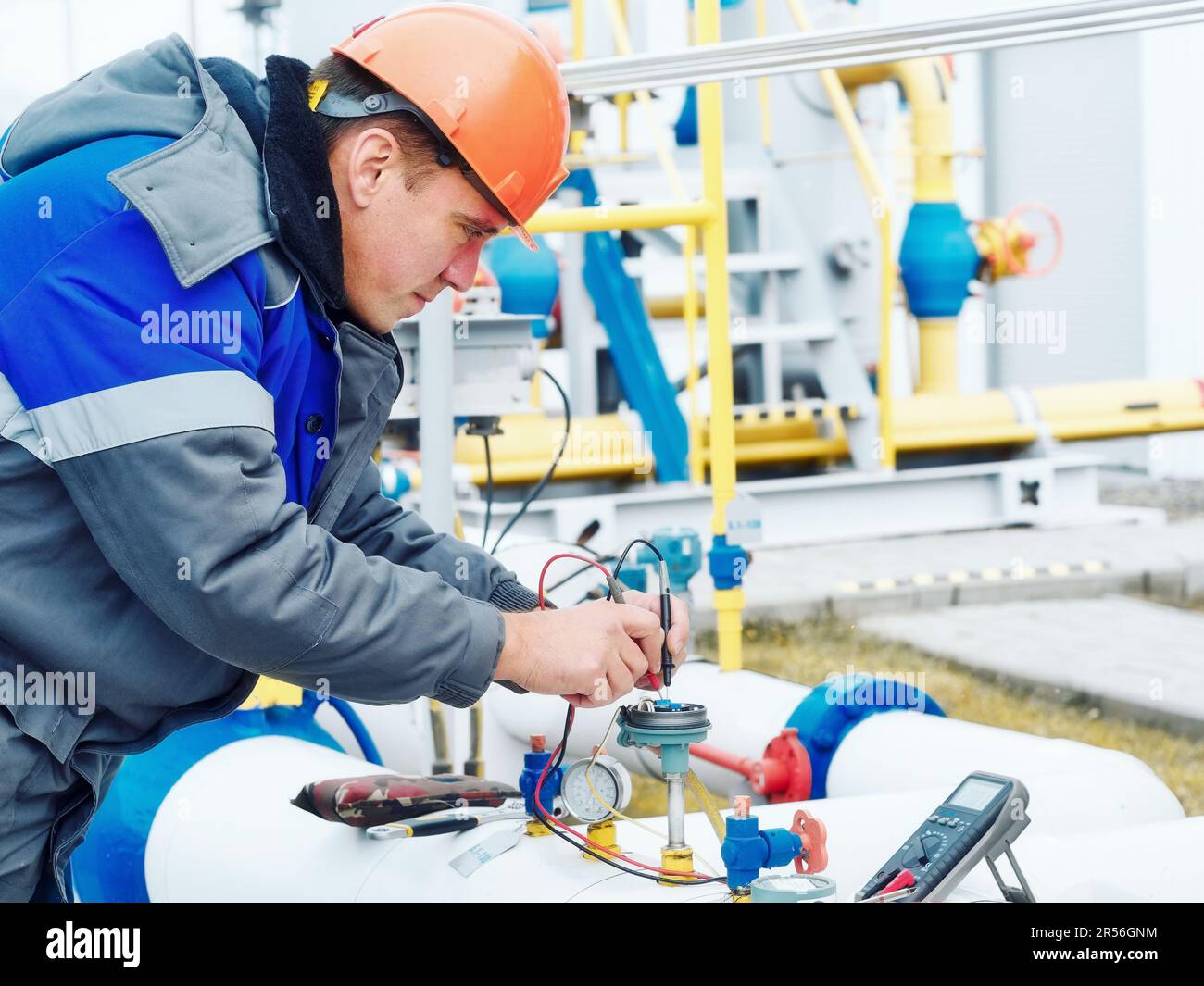 Mechanic of instrumentation and automation diagnoses sensors on the ...