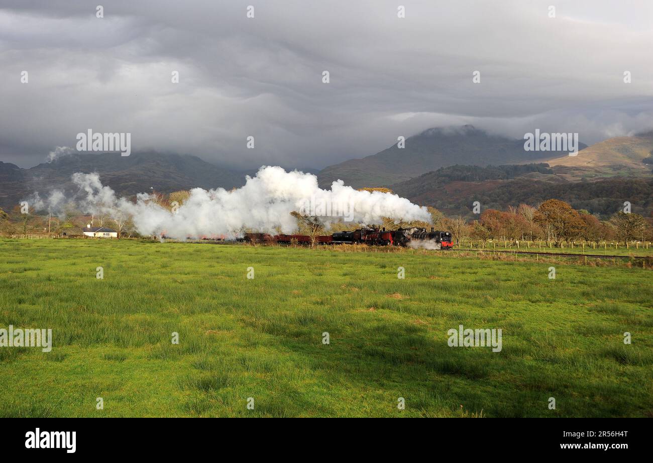Pont croesor railway hi-res stock photography and images - Alamy